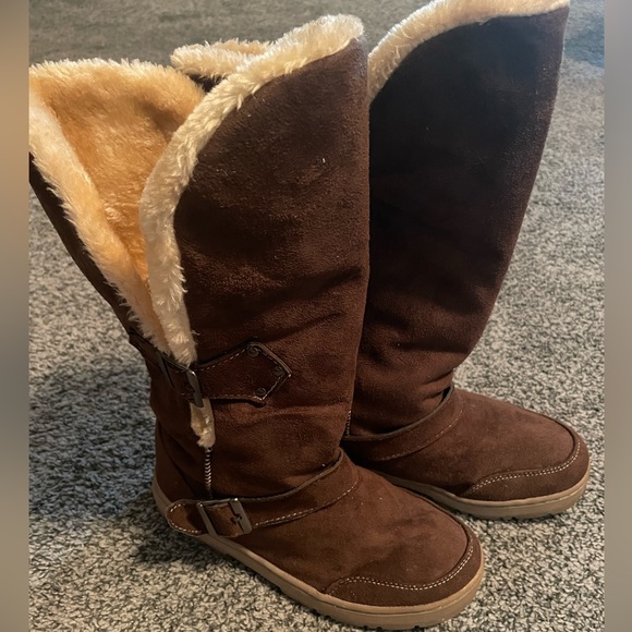 Itasca | Shoes | Itasca Boots | Poshmark